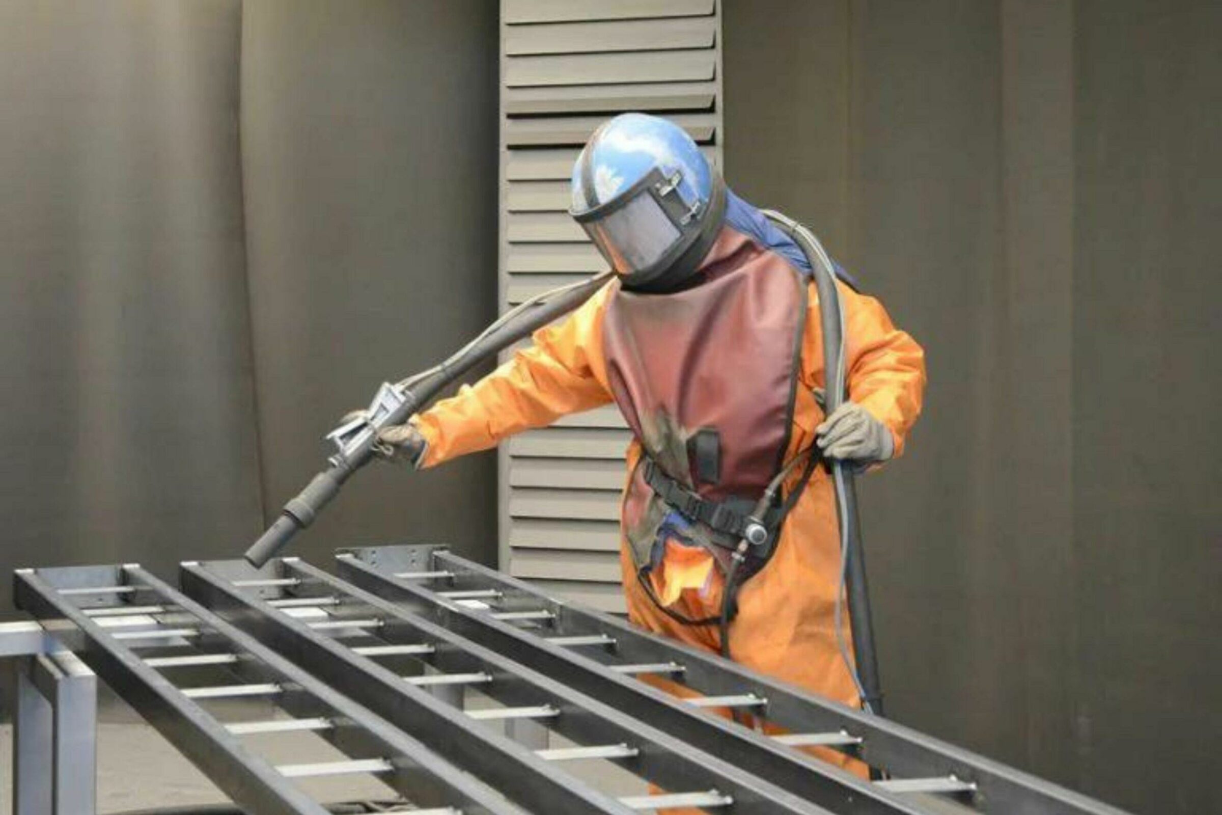 Sablage aérogommage décapage | Éléments Industriels